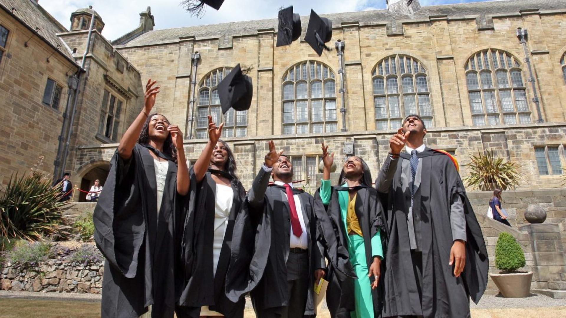 Executive Education Winter 2025 Graduation | Bangor University