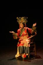 Michelle Yim Brings Princess Der Ling to Life in a Stunning Solo ...