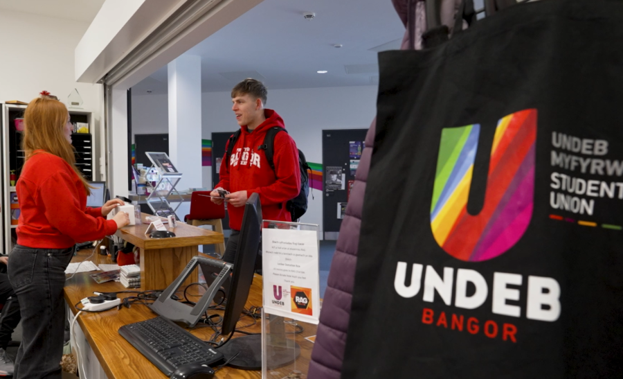 Study Through The Medium of Welsh | Bangor University